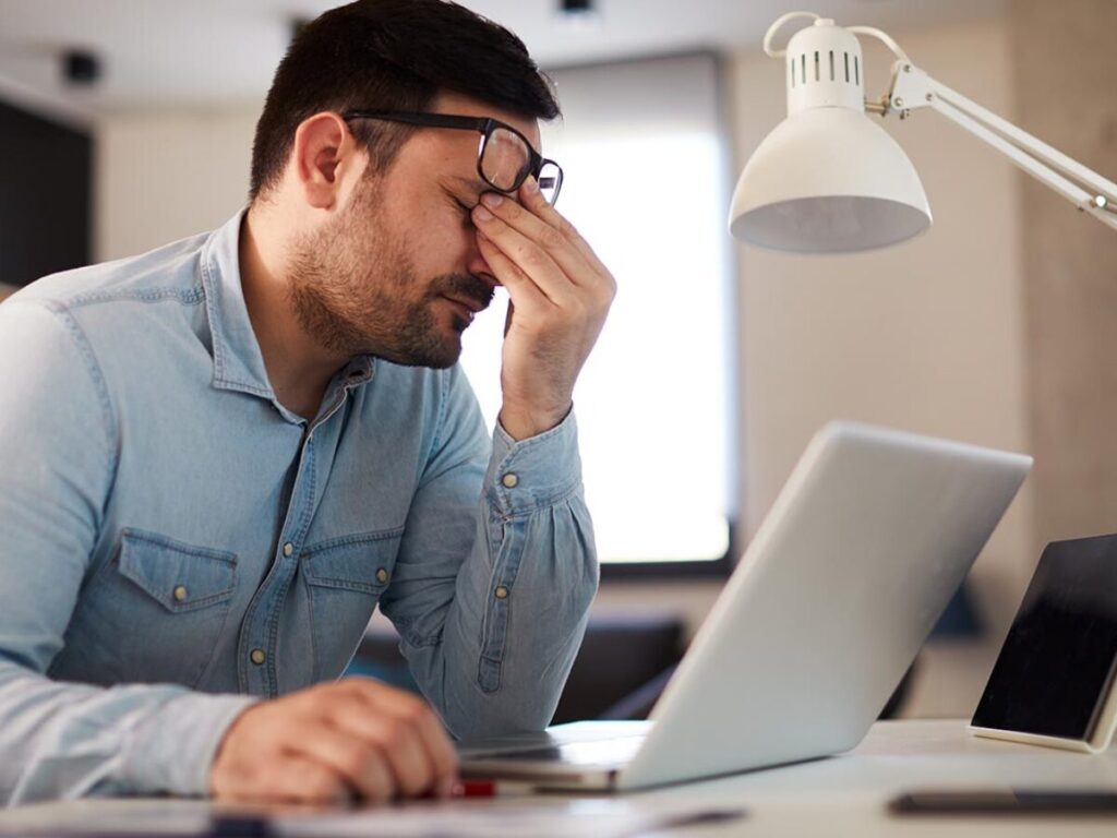 7 Powerful Hacks for Coping with OCD in the Workplace - Jollywithhealth